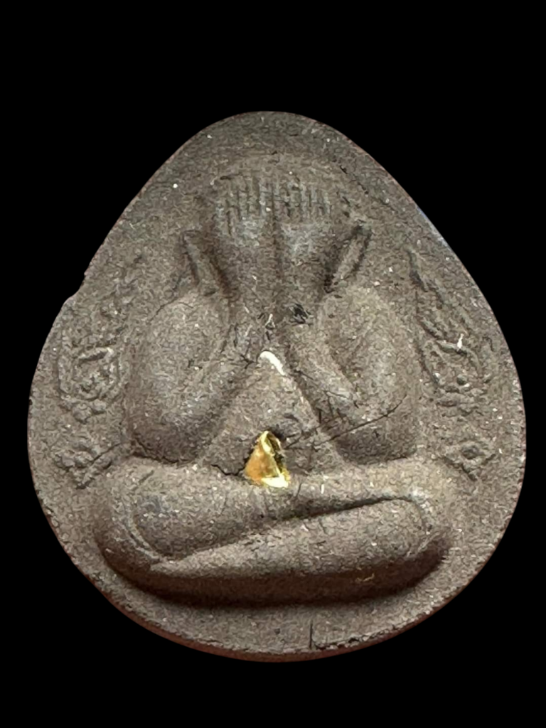 พระปิดตาหลวงพ่อแดง ปี ๒๕๓๘ รุ่น :เมตตา บุญบารมี - Onepra.com